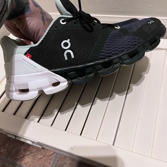 On Running | Shoes | Mint Condition Stunning Pair Of Oc Athletic Shoes ...